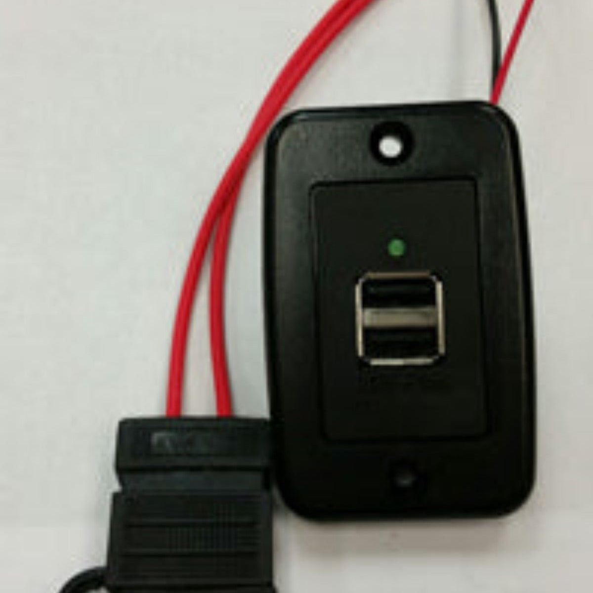 NLA Airstream USB Power Inlet with Fuse & Holder - 512945 – Woodland ...