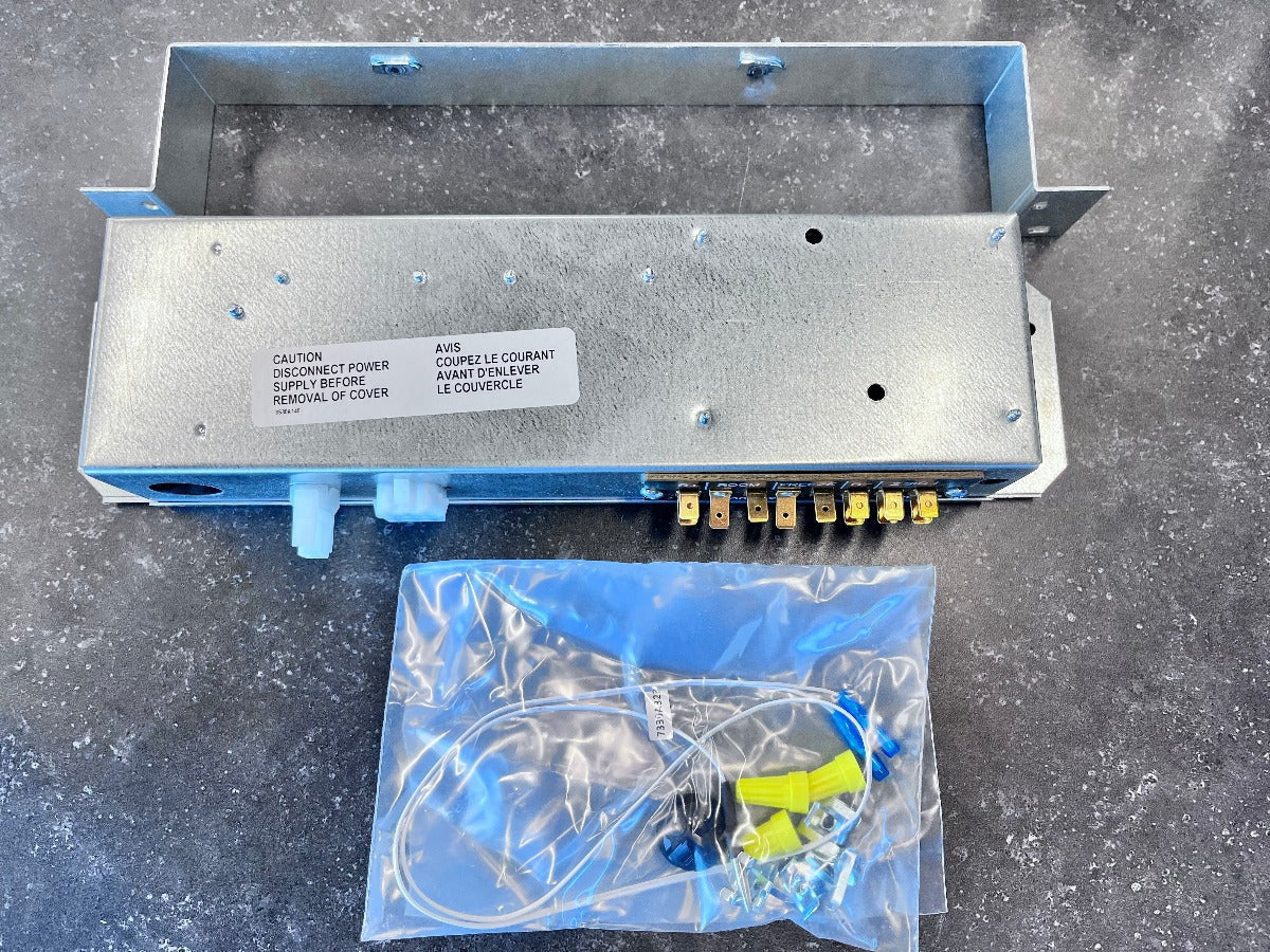 Airstream Air Conditioner Control Box Unit for Coleman Mach 8 - 690775 ...